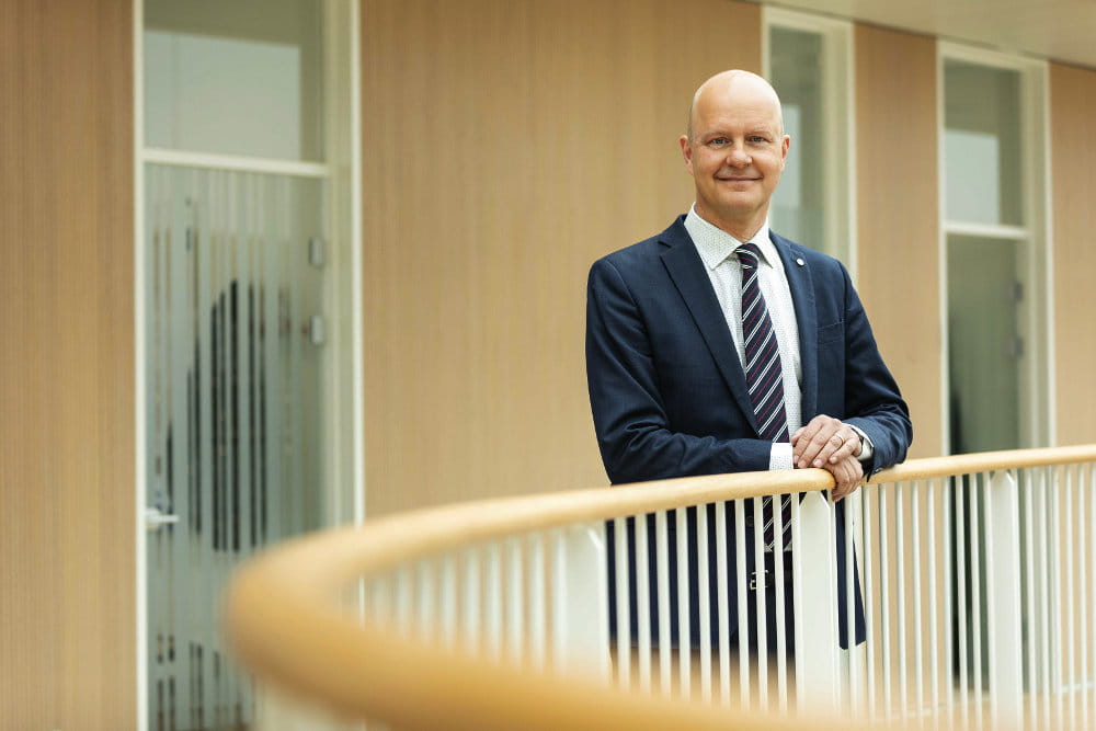 Lars Petersson to succeed Henrik Andersen as CEO of Hempel - News and ...