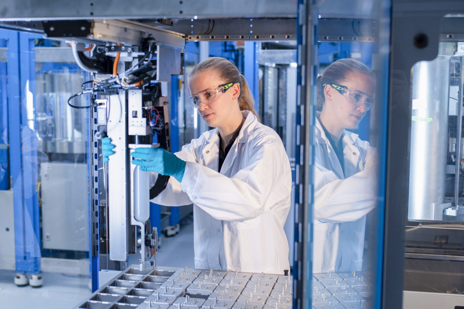 Covestro launches automated laboratory to accelerate the development of ...