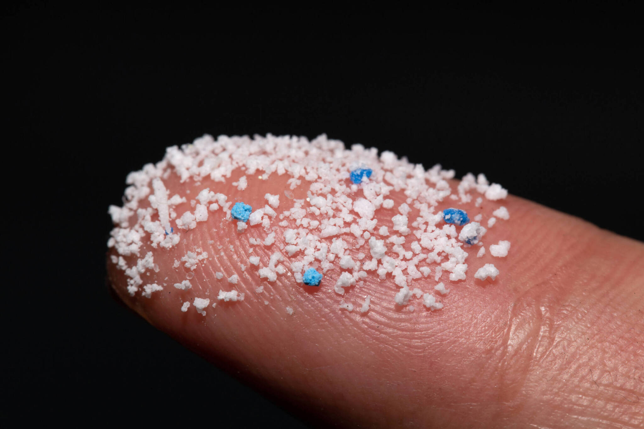REACH microplastics restriction: first deadline takes effect today ...